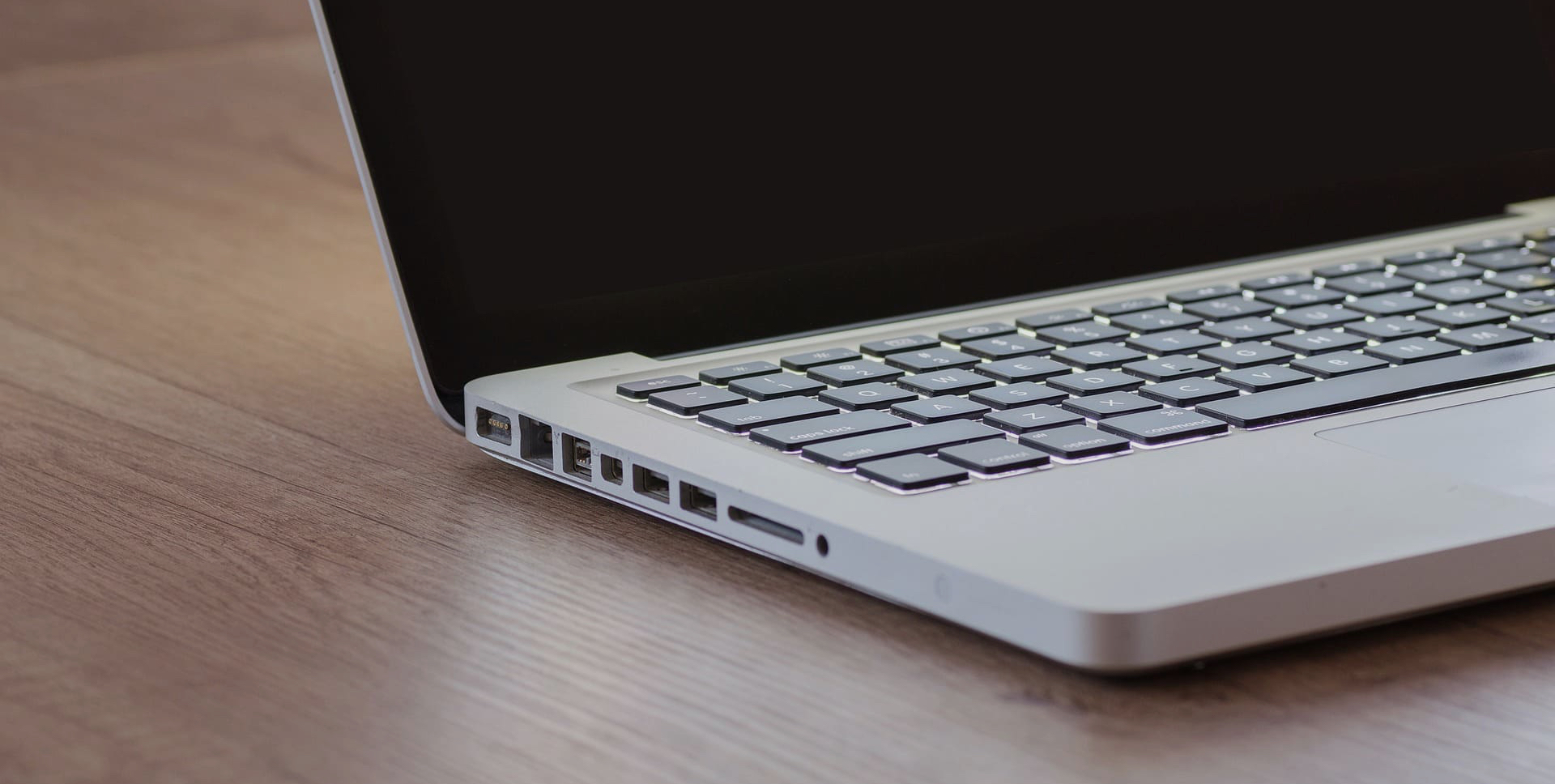 Laptops opkopen | Enkel voor bedrijven (vanaf 10 stuks)